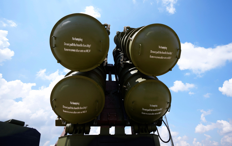 Serbia presents Chinese air defence system at military show