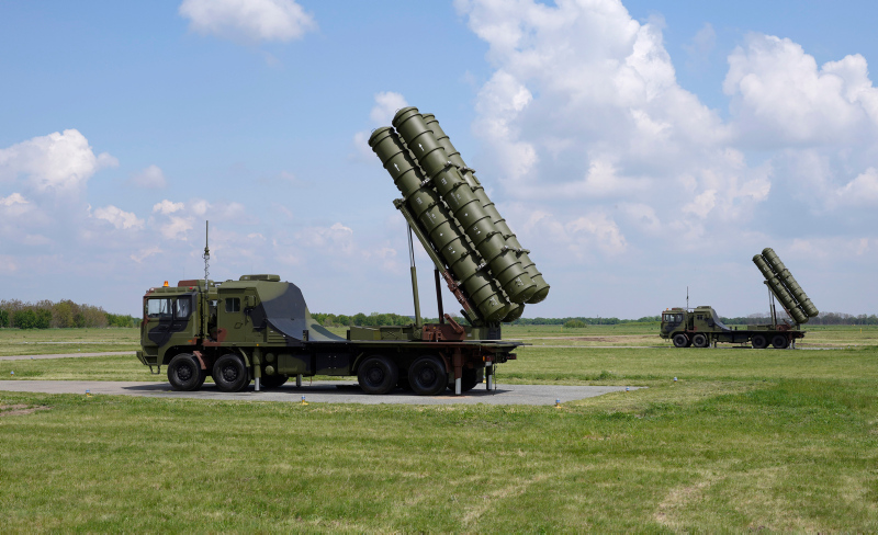 Serbia presents Chinese air defence system at military show