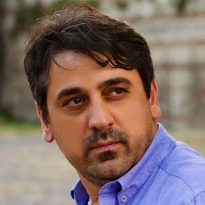 Bir dönemin sesi: Eşref Ziya Terzi - Galeri - Fikriyat Gazetesi