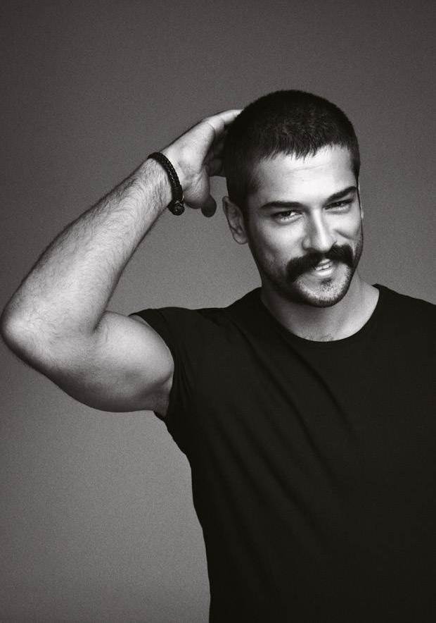 Yılın Oyuncusu: Burak Özçivit