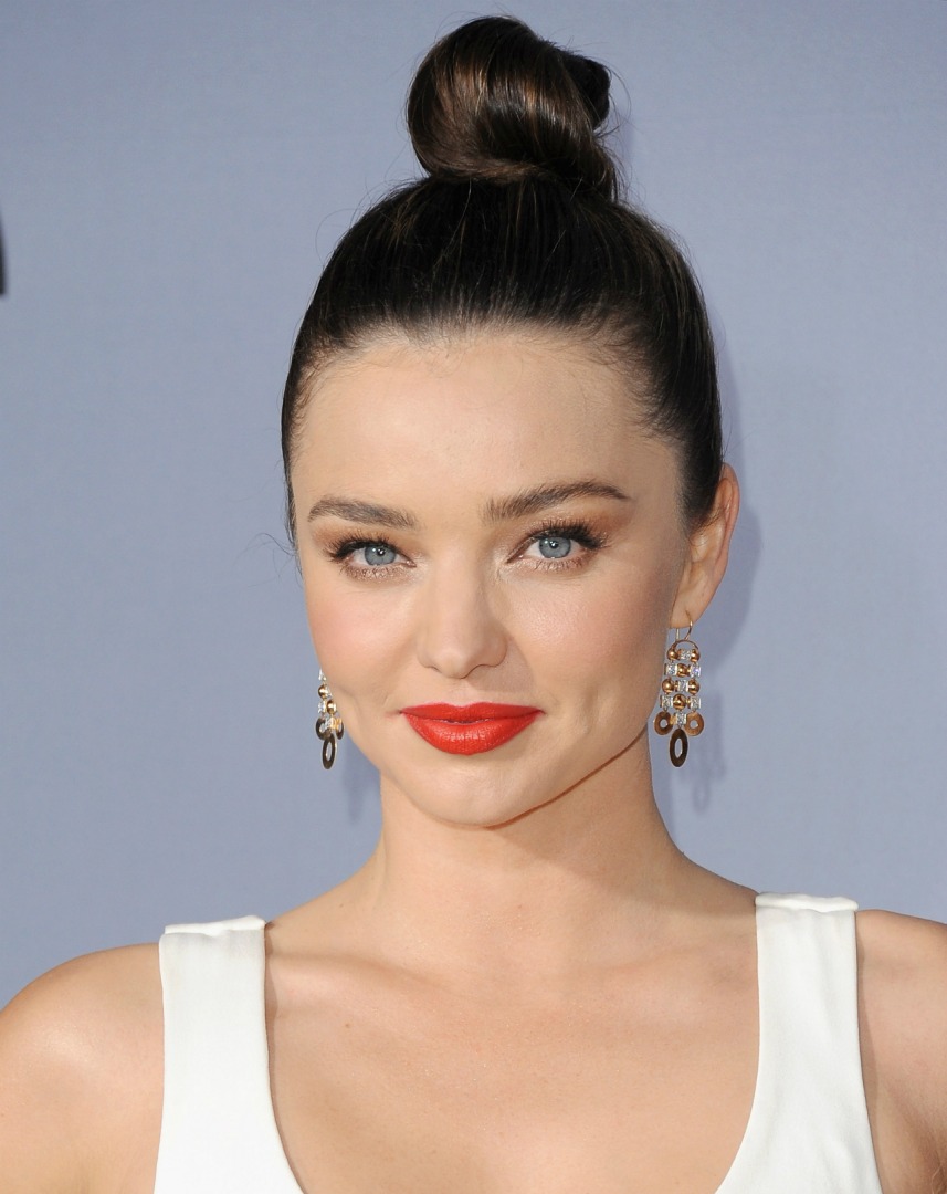 Miranda Kerr'in İlham Veren Saç Modelleri