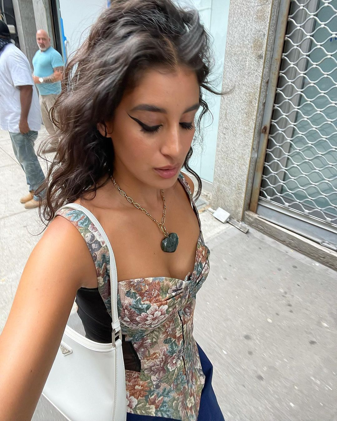 Marie Jedig'ten Molly Blutstein'e Haftanın Güzellik Instagramları